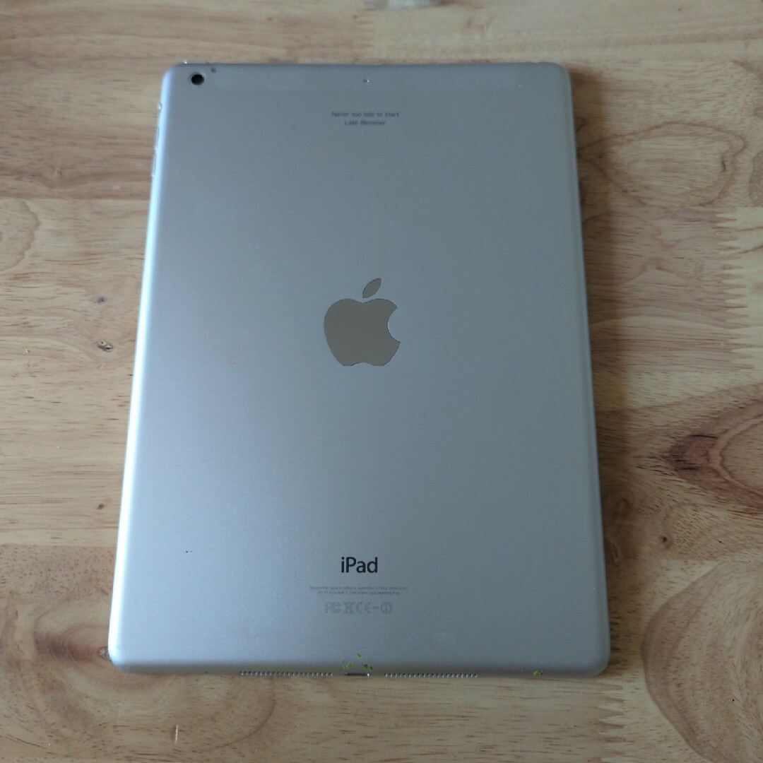 iPad Air 初代 16GB 遅く Wi-Fi ホワイト iPad Air 初代 16GB 遅く Wi-Fi ホワイト