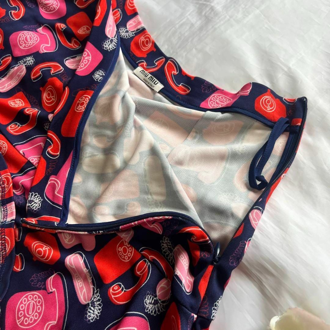 MIU MIU - 【美品】MIU MIU 総柄スカート ネイビー 電話柄 MIU MIU - 【美品】MIU MIU 総柄スカート ネイビー 電話柄