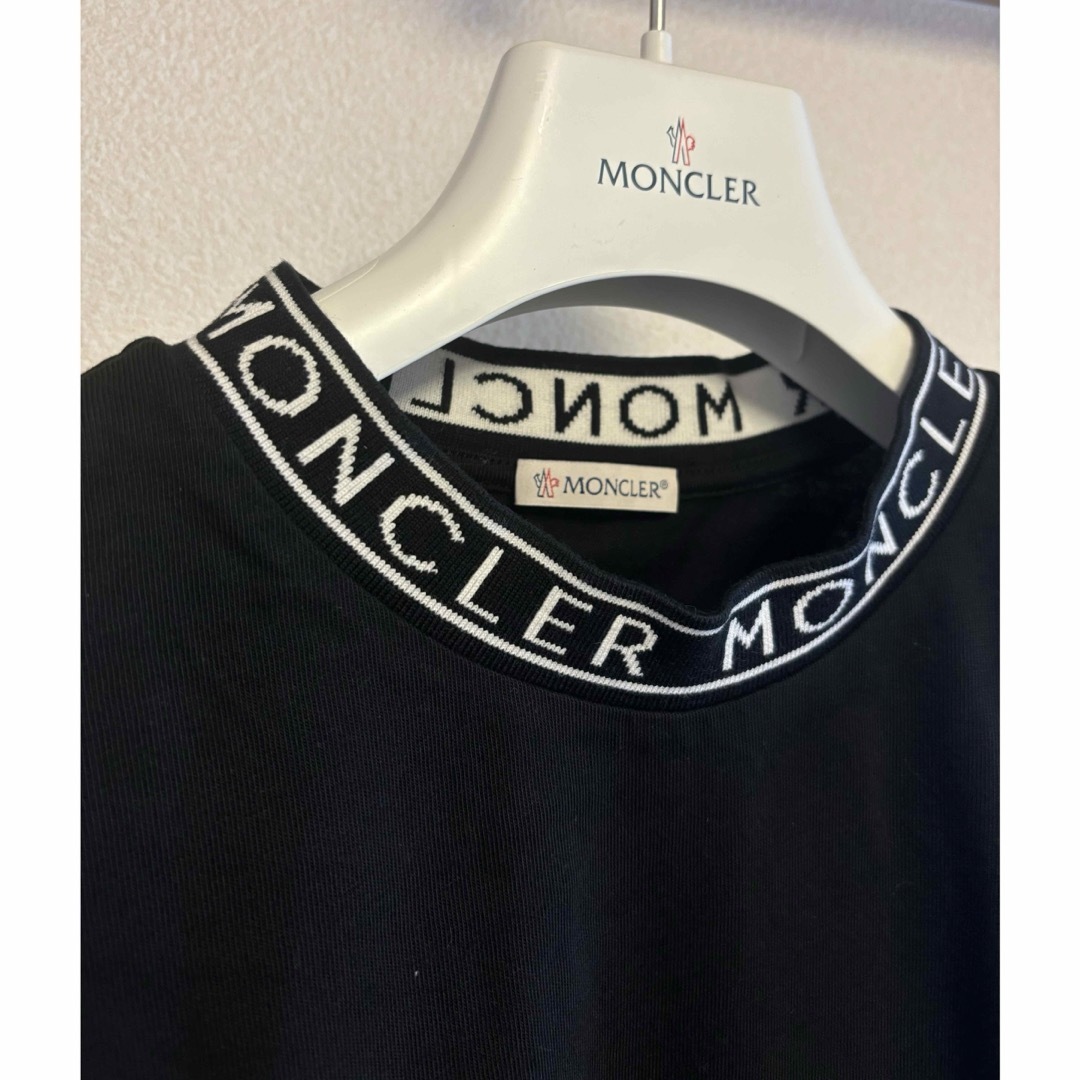 MONCLER - ⭐︎未使用⭐︎ モンクレール ネックロゴ Tシャツ Sの MONCLER - ⭐︎未使用⭐︎ モンクレール ネックロゴ Tシャツ Sの