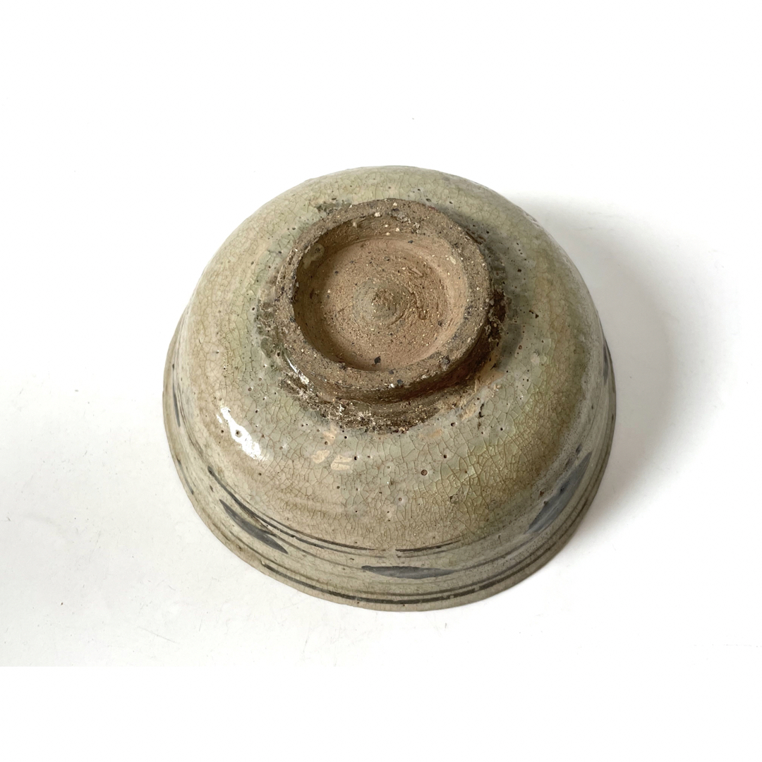 骨董 アンティーク スンコロク 宋胡録 鉄絵 魚文 茶碗 鉢 器の 骨董 アンティーク スンコロク 宋胡録 鉄絵 魚文 茶碗 鉢 器の