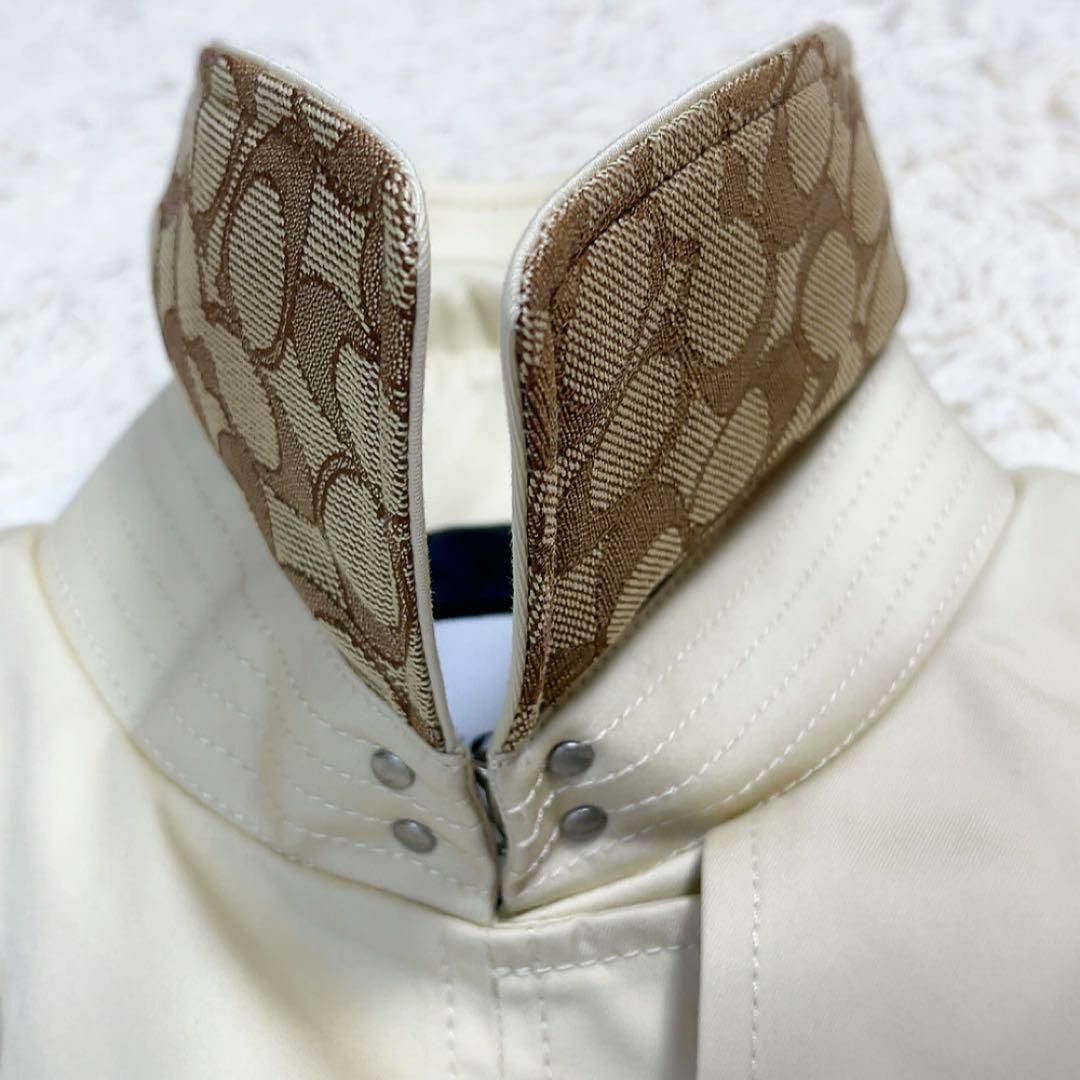 23年モデル 美品 衣装カバー付 COACH コーチ ショートトレンチコート 23年モデル 美品 衣装カバー付 COACH コーチ ショートトレンチコート