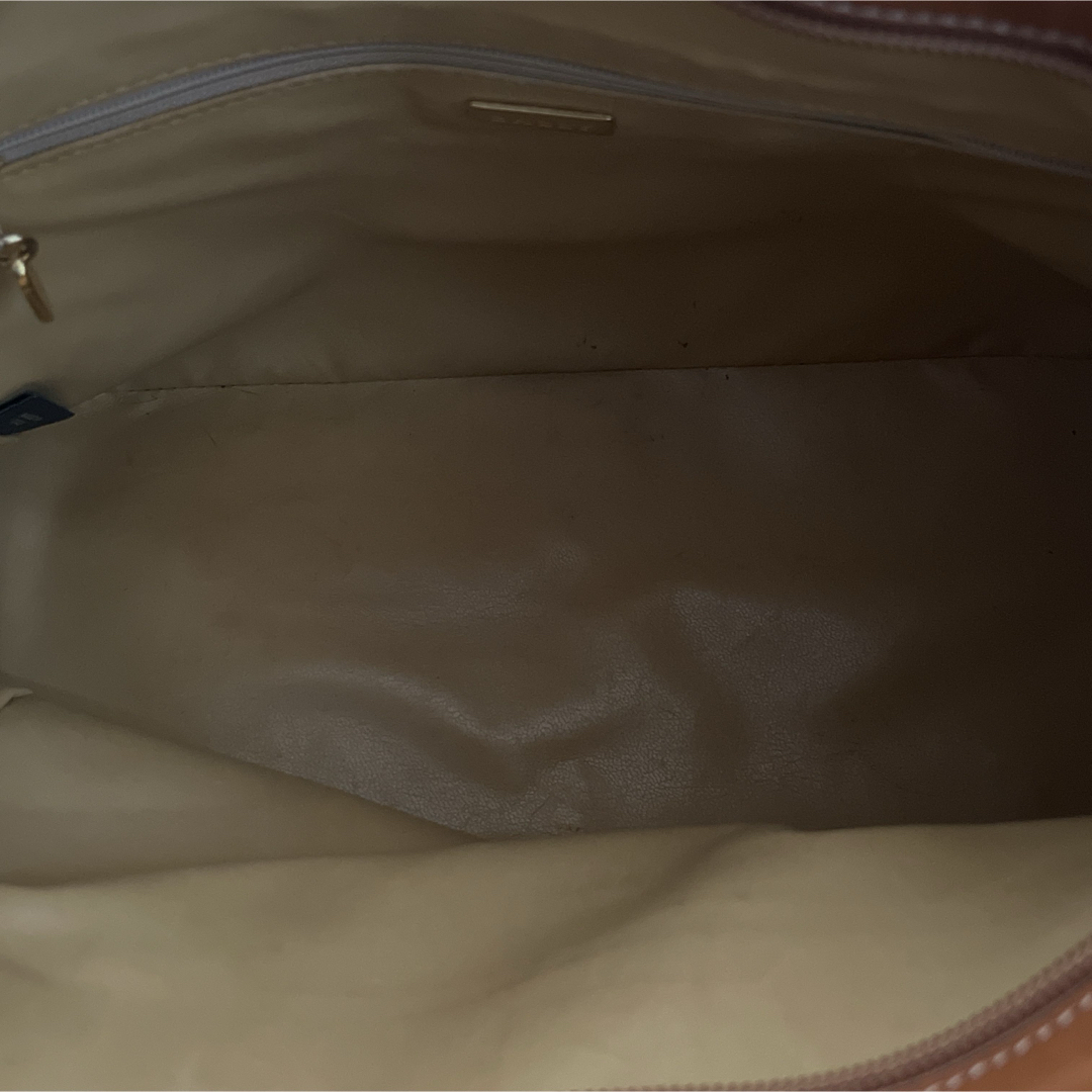 BALLY バリー ハンドバッグ トートバッグ ロゴ入り ゴールド金具 BALLY バリー ハンドバッグ トートバッグ ロゴ入り ゴールド金具