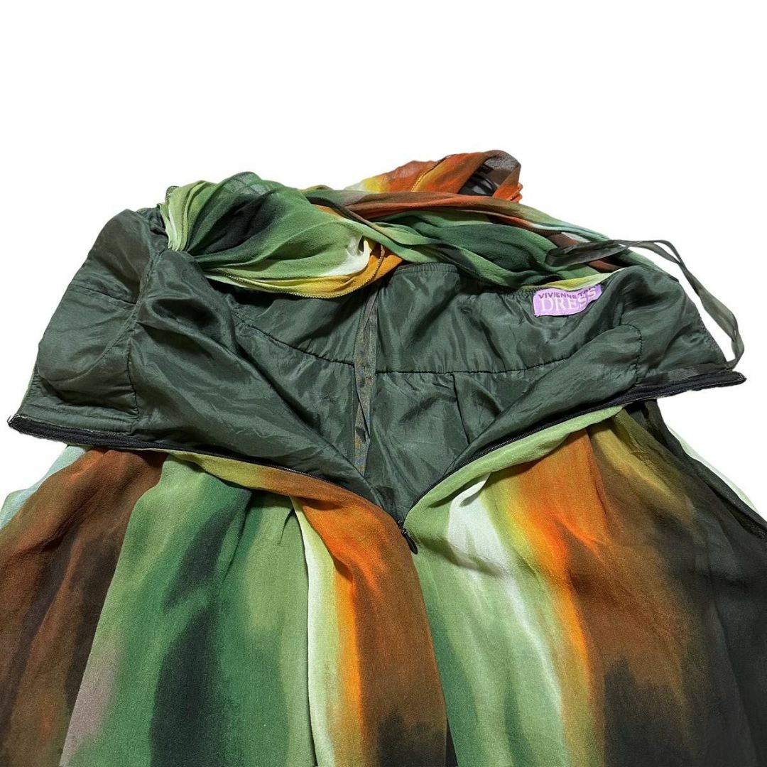 VIVIENNE TAM - 【美品】VIVIENNE TAM ホルターネック シルク VIVIENNE TAM - 【美品】VIVIENNE TAM ホルターネック シルク