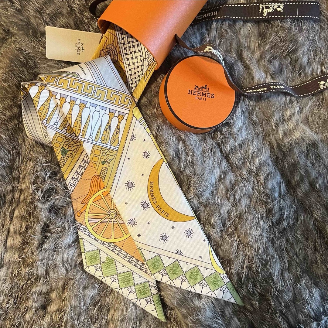 新品】HERMES ツイリー OBJETS DE CURIOSITE 新品】HERMES ツイリー OBJETS DE CURIOSITE