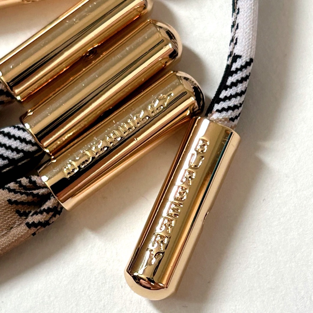 BURBERRY - 新品 バーバリー BURBERRY ビキニ 水着 スイムウェア BURBERRY - 新品 バーバリー BURBERRY ビキニ 水着 スイムウェア