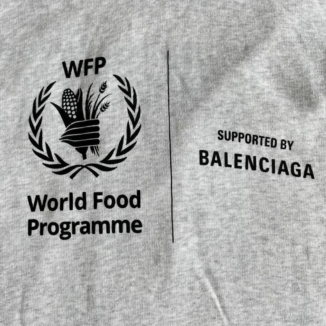 BALENCIAGA - バレンシアガ WFP オーバーサイズ フーディ BALENCIAGA - バレンシアガ WFP オーバーサイズ フーディ