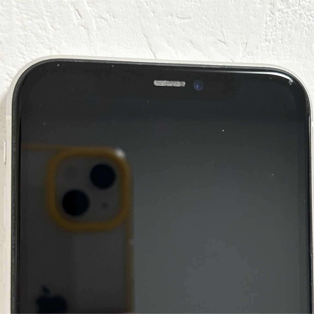 美品 iPhone11 64GB 本体のみ ホワイト SIMフリー 美品 iPhone11 64GB 本体のみ ホワイト SIMフリー