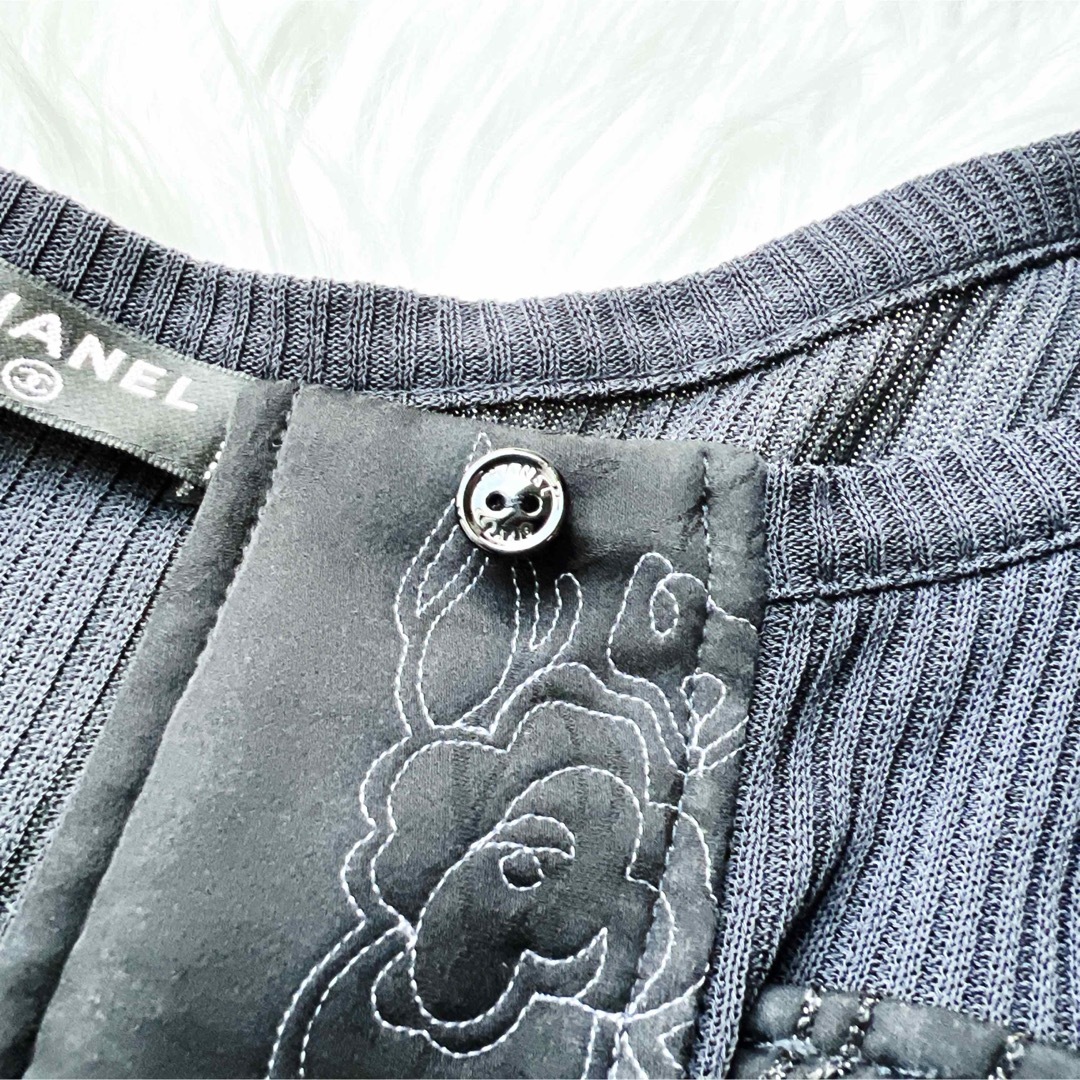 CHANEL - 美品 CHANEL シャネル トップス シルク 刺繍 エン CHANEL - 美品 CHANEL シャネル トップス シルク 刺繍 エン