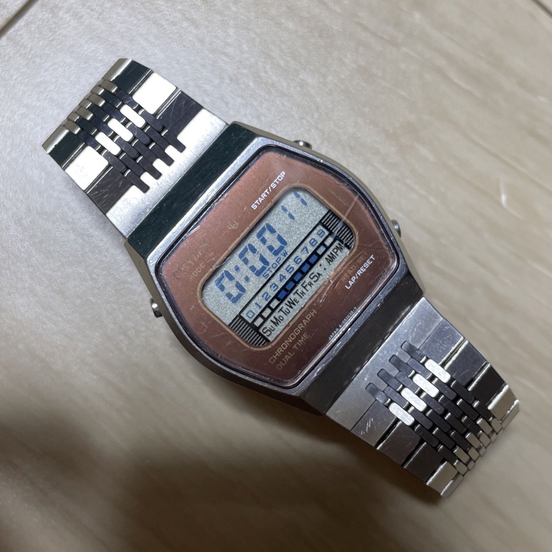 CITIZEN - 【激レア】CITIZEN CHRONOGRAPH DUAL TIME 腕時計の CITIZEN - 【激レア】CITIZEN CHRONOGRAPH DUAL TIME 腕時計の