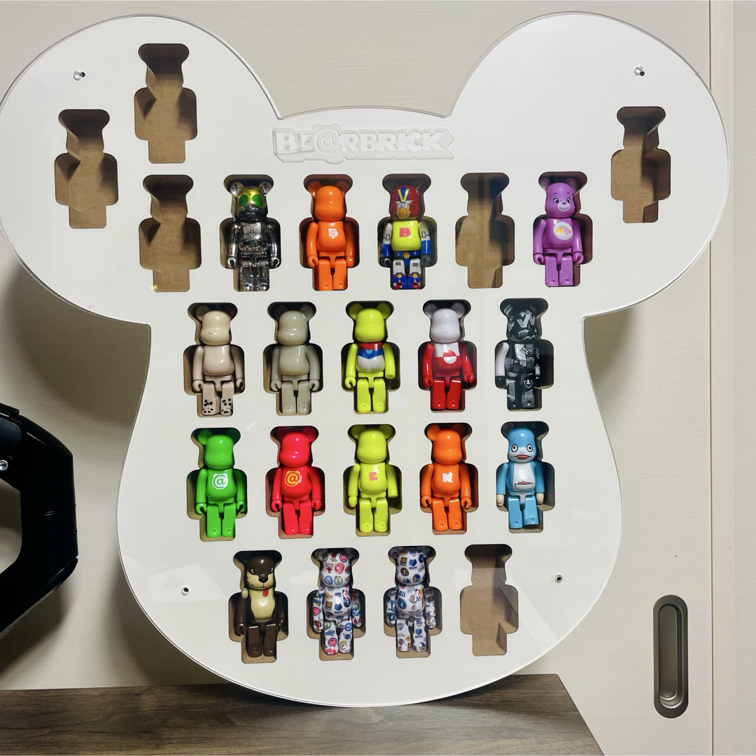 Be@rbrick 100% ディスプレイ 木製 ブリスターボード Be@rbrick 100% ディスプレイ 木製 ブリスターボード