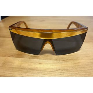 Gianni Versaceのフリマアイテム一覧 Gianni Versaceのフリマアイテム一覧