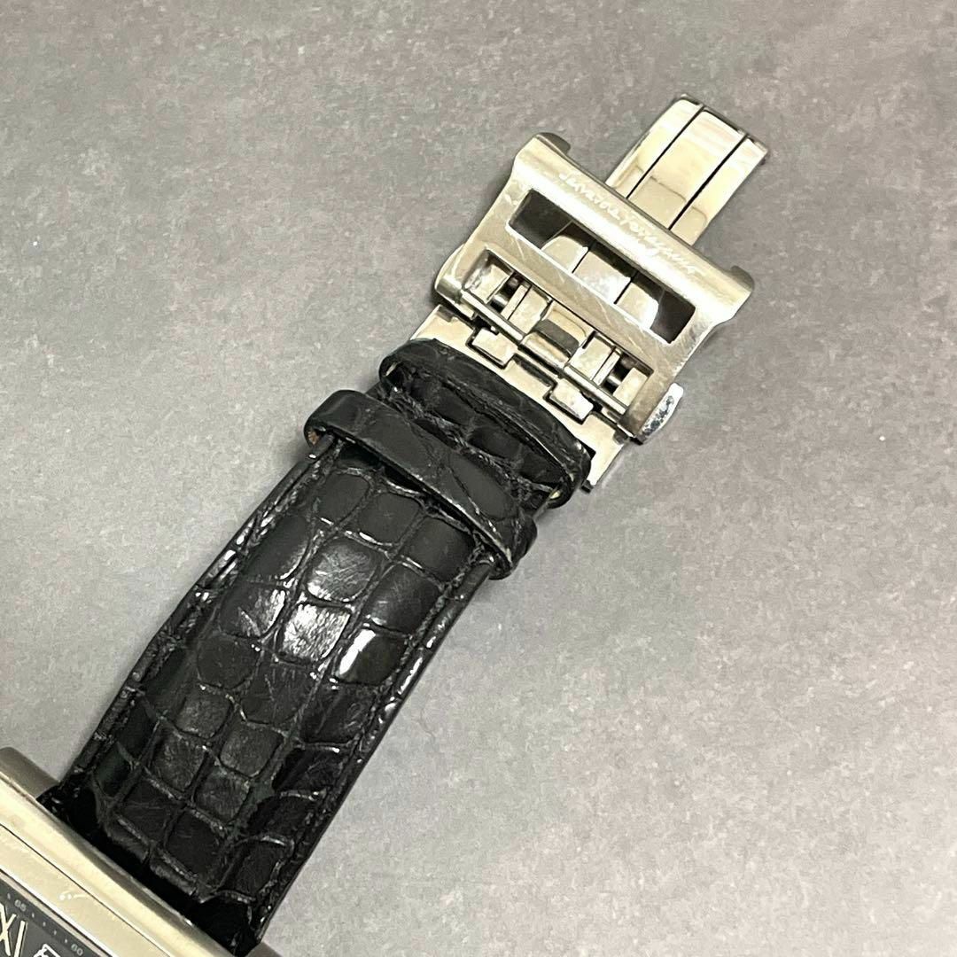 Salvatore Ferragamo - 定価70万以上Salvatore Ferragamo クロノ Salvatore Ferragamo - 定価70万以上Salvatore Ferragamo クロノ