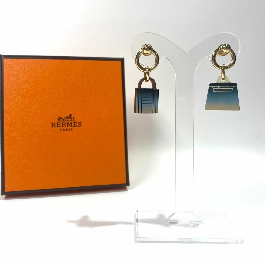 HERMES エルメス カデナ&ケリー・モチーフ ピアス ホーン HERMES エルメス カデナ&ケリー・モチーフ ピアス ホーン