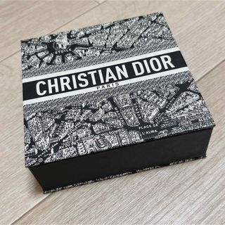 Christian Dior(小物入れ)のフリマアイテム一覧 Christian Dior(小物入れ)のフリマアイテム一覧