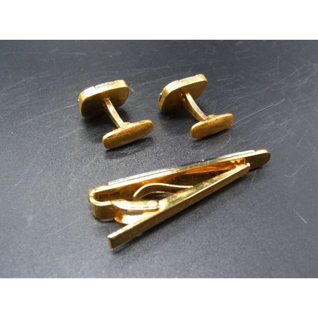 YVESSAINTLAURENT 白う イヴサンローラン ネクタイピン カフスボタン YVESSAINTLAURENT 白う イヴサンローラン ネクタイピン カフスボタン