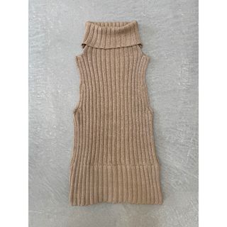 GUCCI(ニット/セーター ・ ベージュ系)のフリマアイテム一覧 GUCCI(ニット/セーター ・ ベージュ系)のフリマアイテム一覧
