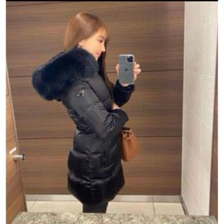 PRADA - 最高級 PRADA 正規品 ブルーフォックスファーダウン PRADA - 最高級 PRADA 正規品 ブルーフォックスファーダウン