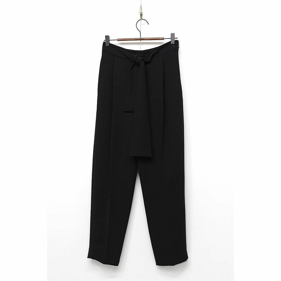HGCG394/美品 CAROLINA HERRERA テーパードパンツ 0 黒 パンツ HGCG394/美品 CAROLINA HERRERA テーパードパンツ 0 黒 パンツ