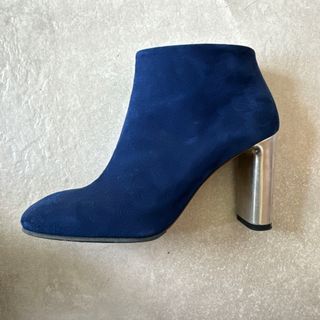 CELINE(ブーツ ・ ブルー・ネイビー/青色系)のフリマアイテム一覧 CELINE(ブーツ ・ ブルー・ネイビー/青色系)のフリマアイテム一覧