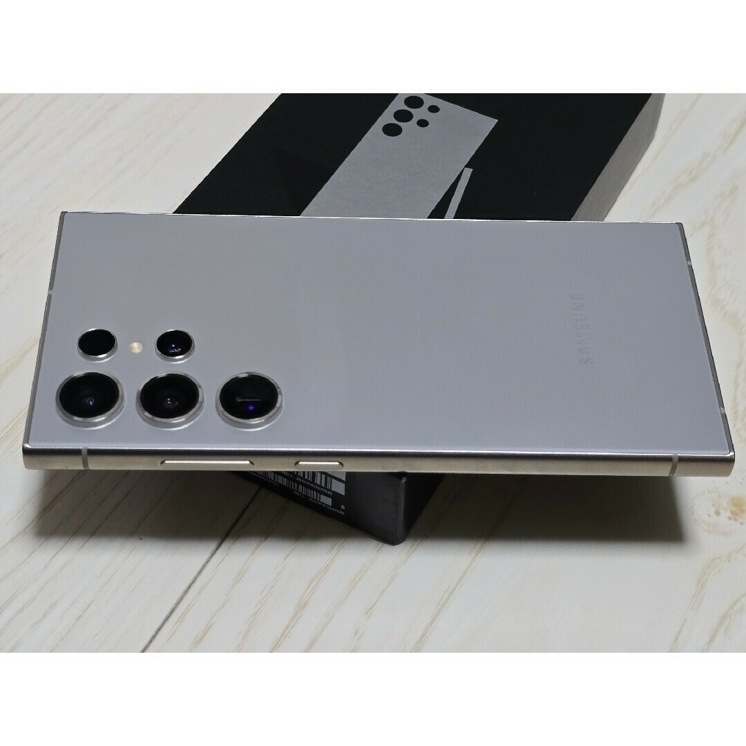 Galaxy S24 Ultra香港版256GB グレー 未使用に近い Galaxy S24 Ultra香港版256GB グレー 未使用に近い