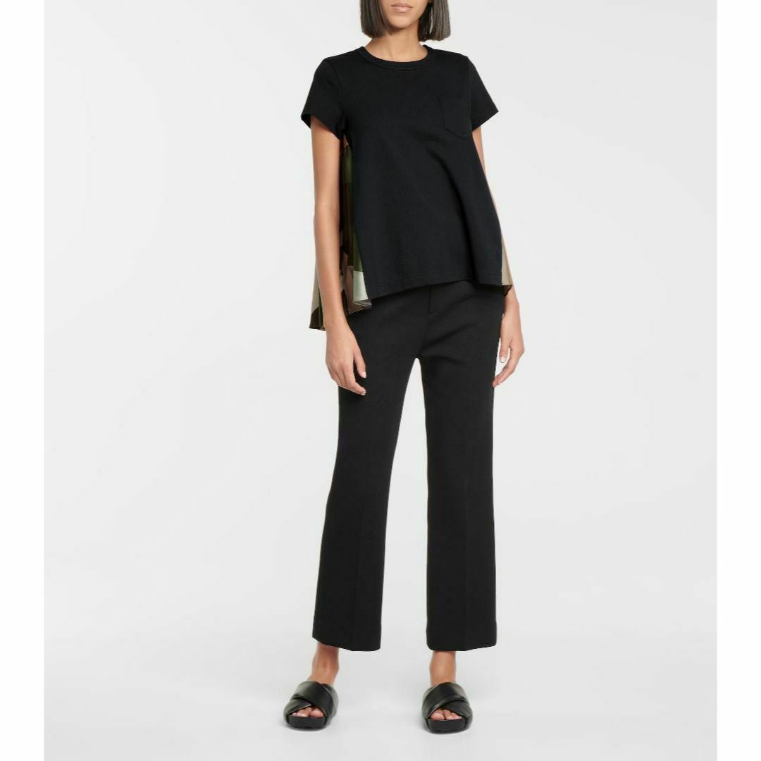 SACAI x KAWS バックフレア Tシャツ サイズ 3 新品 トップス SACAI x KAWS バックフレア Tシャツ サイズ 3 新品 トップス