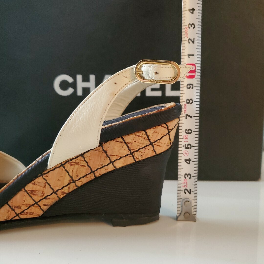 CHANEL/シャネル】アイボリー サンダル ミュール カメリア 37.5 CHANEL/シャネル】アイボリー サンダル ミュール カメリア 37.5