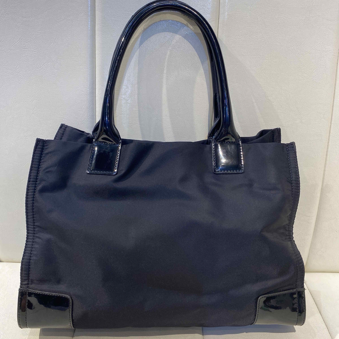 Tory Burch - ☆トリーバーチ☆ トートバッグ ハート 黒の通販 Tory Burch - ☆トリーバーチ☆ トートバッグ ハート 黒の通販