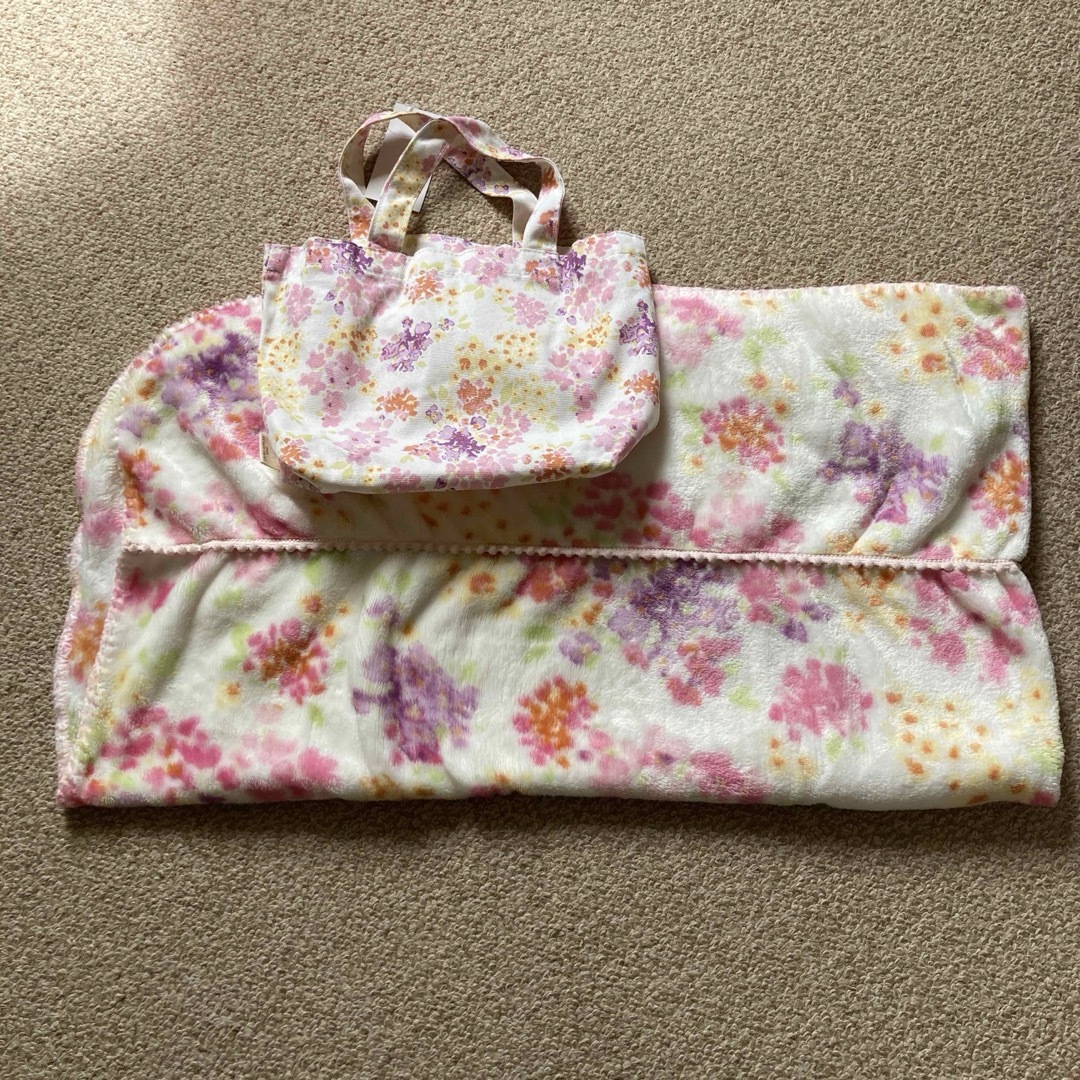 LAURA ASHLEY - 希少 新品未使用 ローラアシュレイ 単品可能です LAURA ASHLEY - 希少 新品未使用 ローラアシュレイ 単品可能です