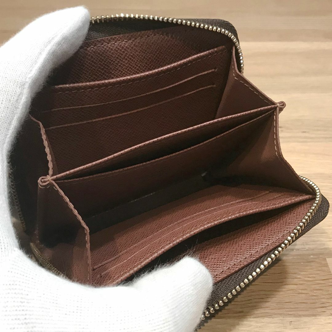 新品同様 ルイヴィトン 現行 モノグラム ジッピーコインパース 新品同様 ルイヴィトン 現行 モノグラム ジッピーコインパース