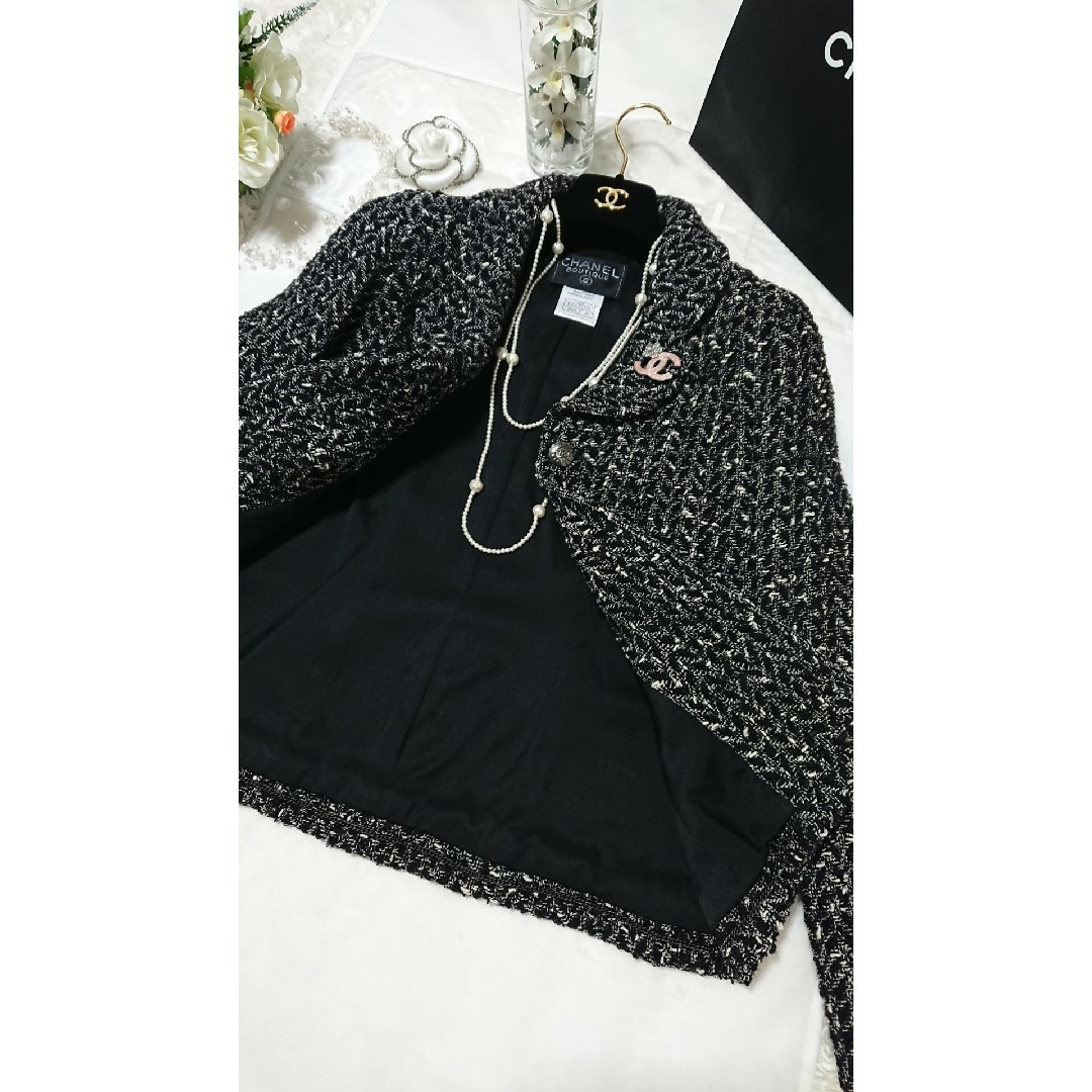CHANEL - シャネル❤️バイカラー・Mixツイード❤️ロゴボタン CHANEL - シャネル❤️バイカラー・Mixツイード❤️ロゴボタン