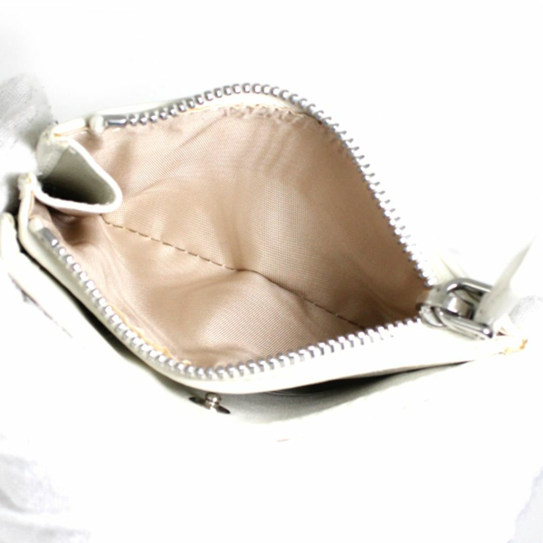 PRADA - 【新品同様】プラダ 財布 二つ折り 小銭入れ コイン PRADA - 【新品同様】プラダ 財布 二つ折り 小銭入れ コイン
