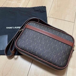 SAINT LAURENTのフリマアイテム一覧 SAINT LAURENTのフリマアイテム一覧