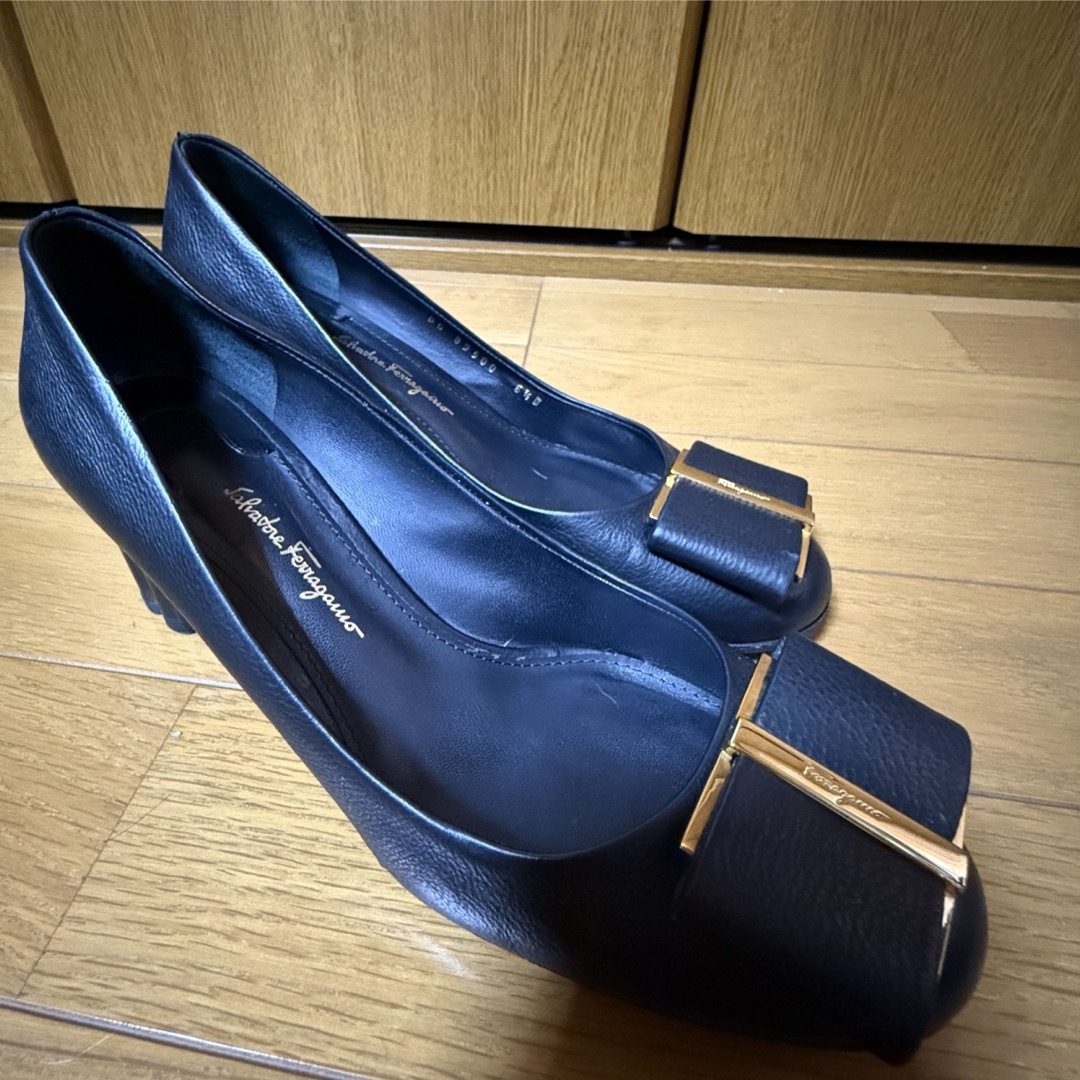Salvatore Ferragamo - フェラガモ パンプス36 1/2の通販 by 🌼M Salvatore Ferragamo - フェラガモ パンプス36 1/2の通販 by 🌼M