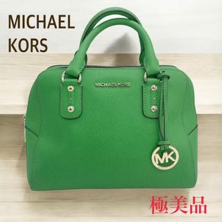 MICHAEL KORS(グリーン・カーキ/緑色系)のフリマアイテム一覧 MICHAEL KORS(グリーン・カーキ/緑色系)のフリマアイテム一覧