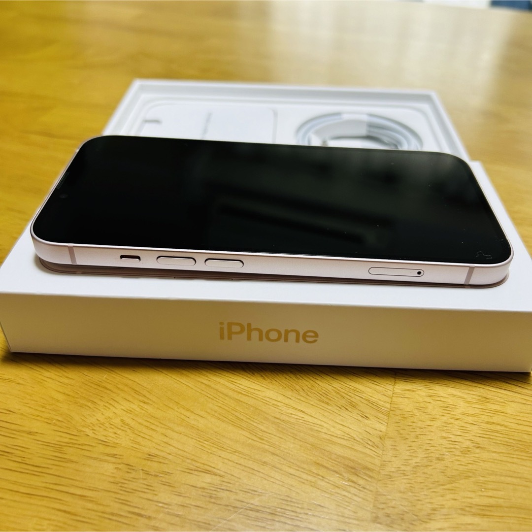 iPhone - 【美品/付属品付】iPhone 13 ピンク128 GB SIMフリーの iPhone - 【美品/付属品付】iPhone 13 ピンク128 GB SIMフリーの