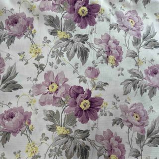 LAURA ASHLEY(生地/糸)のフリマアイテム一覧 LAURA ASHLEY(生地/糸)のフリマアイテム一覧