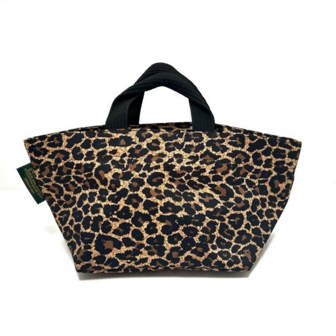 テテ 着用】CELINE ハート ネックレス 定価126,500円 未使用品 テテ 着用】CELINE ハート ネックレス 定価126,500円 未使用品