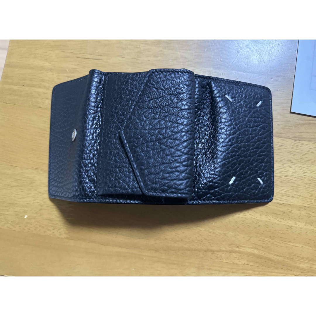限定品 エルメス スカーフ カレ70 オムニバスと白い貴婦人のゲーム 限定品 エルメス スカーフ カレ70 オムニバスと白い貴婦人のゲーム
