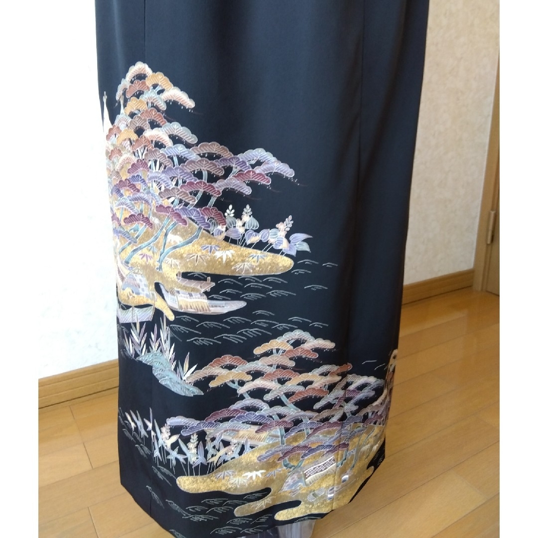 ✥着物リメイク✥黒留袖✥ブラウスとスカート✥フォーマル✥ ✥着物リメイク✥黒留袖✥ブラウスとスカート✥フォーマル✥