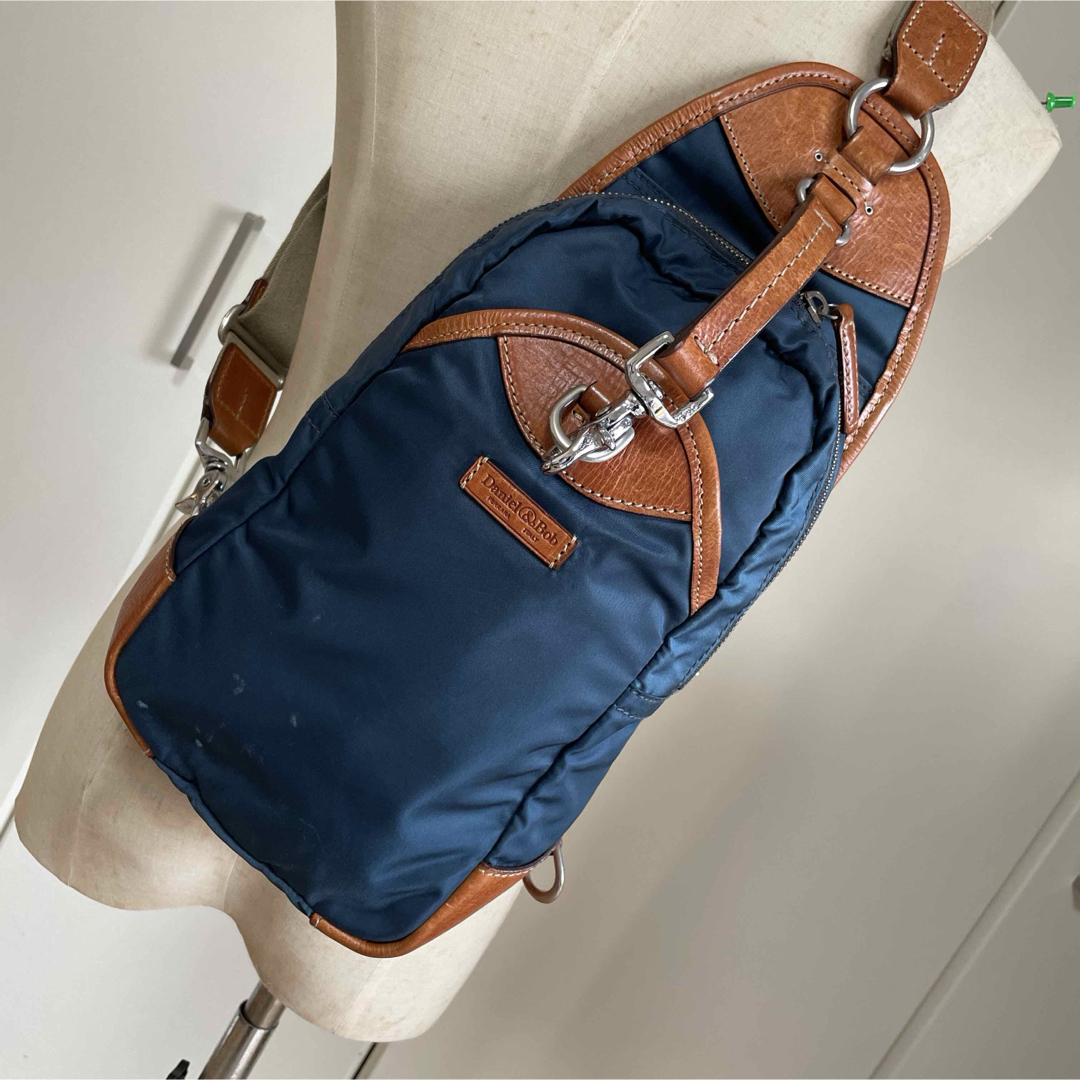 ダニエル&ボブDaniel&Bobボディバッグ ピッポ中古ナイロン ダニエル&ボブDaniel&Bobボディバッグ ピッポ中古ナイロン