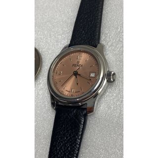 FENDI(腕時計 ・ ピンク/桃色系)のフリマアイテム一覧 FENDI(腕時計 ・ ピンク/桃色系)のフリマアイテム一覧
