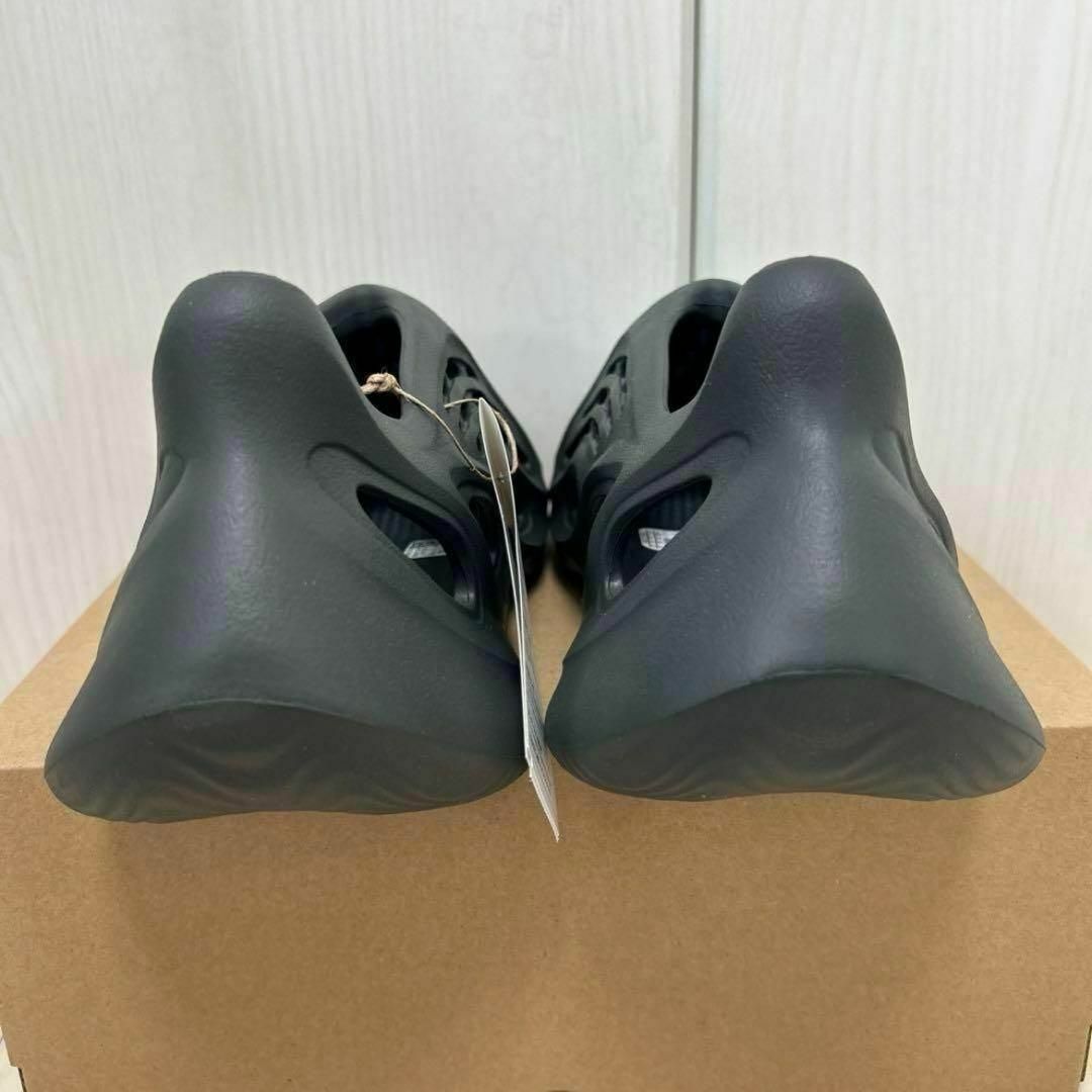 ADIDAS YEEZY FOAM RUNNER CARBON 27.5cm ADIDAS YEEZY FOAM RUNNER CARBON 27.5cm