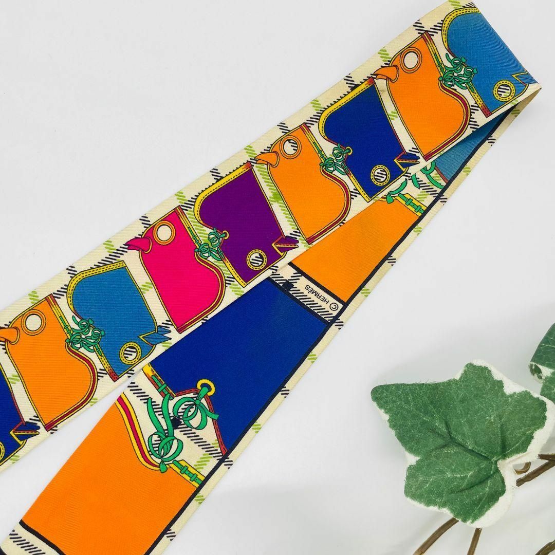 HERMES - HERMES エルメス カマイユ ツイリー スカーフ マルチ HERMES - HERMES エルメス カマイユ ツイリー スカーフ マルチ