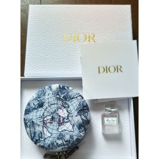 Christian Dior(小物入れ)のフリマアイテム一覧 Christian Dior(小物入れ)のフリマアイテム一覧