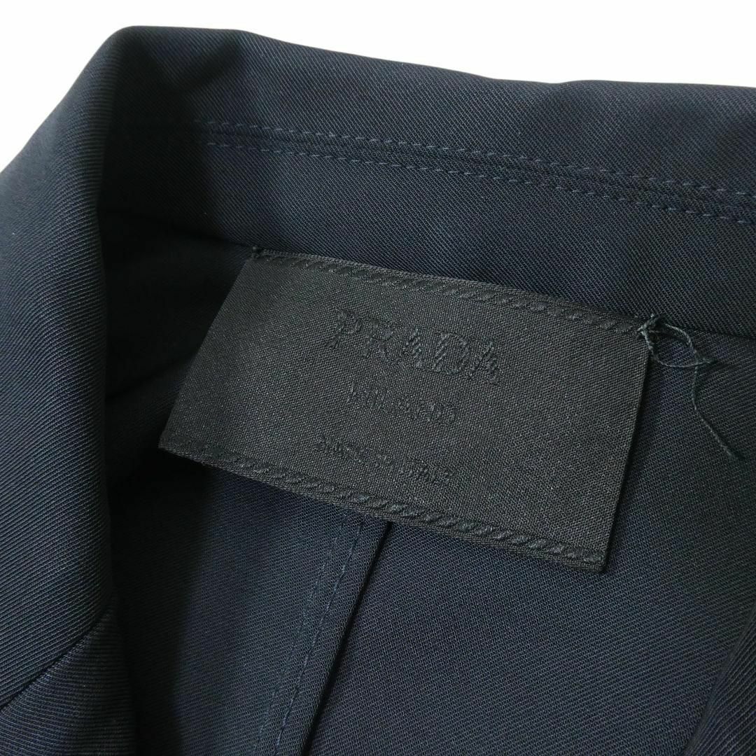 美品 PRADA ポリエステル 比翼ボタン ミドル丈 テーラードジャケット 美品 PRADA ポリエステル 比翼ボタン ミドル丈 テーラードジャケット
