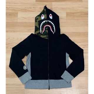 A BATHING APE(パーカー)のフリマアイテム一覧 A BATHING APE(パーカー)のフリマアイテム一覧