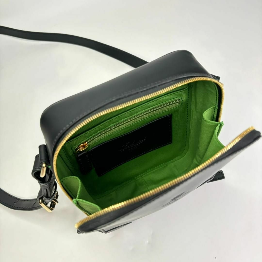 未使用】 MONTECATINI ショルダー バッグ イタリア 本革の通販 未使用】 MONTECATINI ショルダー バッグ イタリア 本革の通販