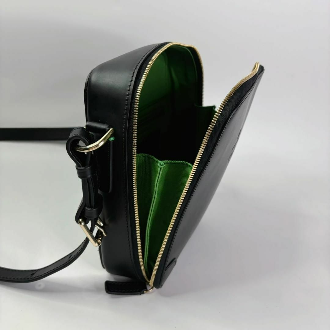 未使用】 MONTECATINI ショルダー バッグ イタリア 本革の通販 未使用】 MONTECATINI ショルダー バッグ イタリア 本革の通販