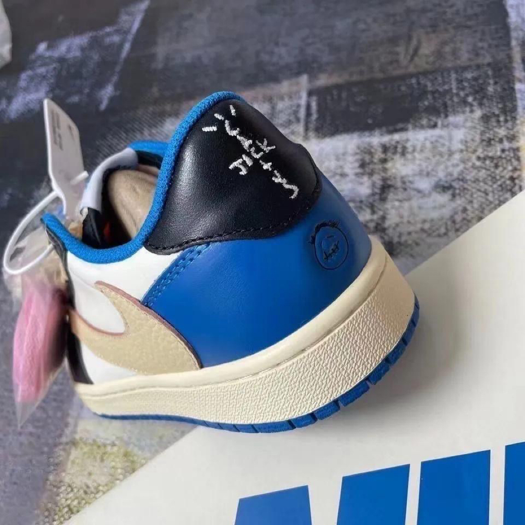 NIKE - トラヴィススコット × フラグメント × ナイキ エア NIKE - トラヴィススコット × フラグメント × ナイキ エア