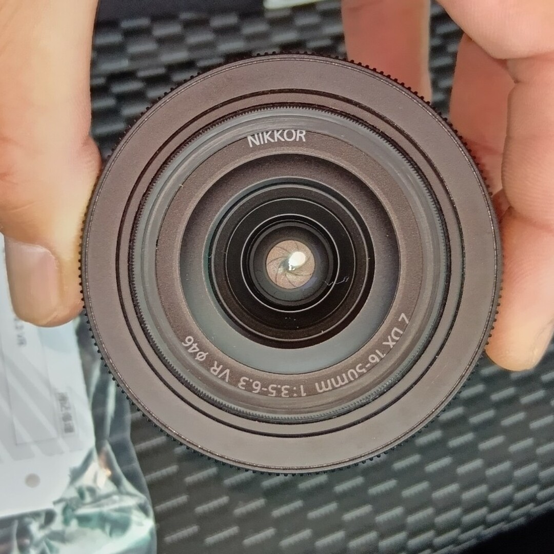 Nikon z dx 16-50mm フィルターつき Nikon z dx 16-50mm フィルターつき